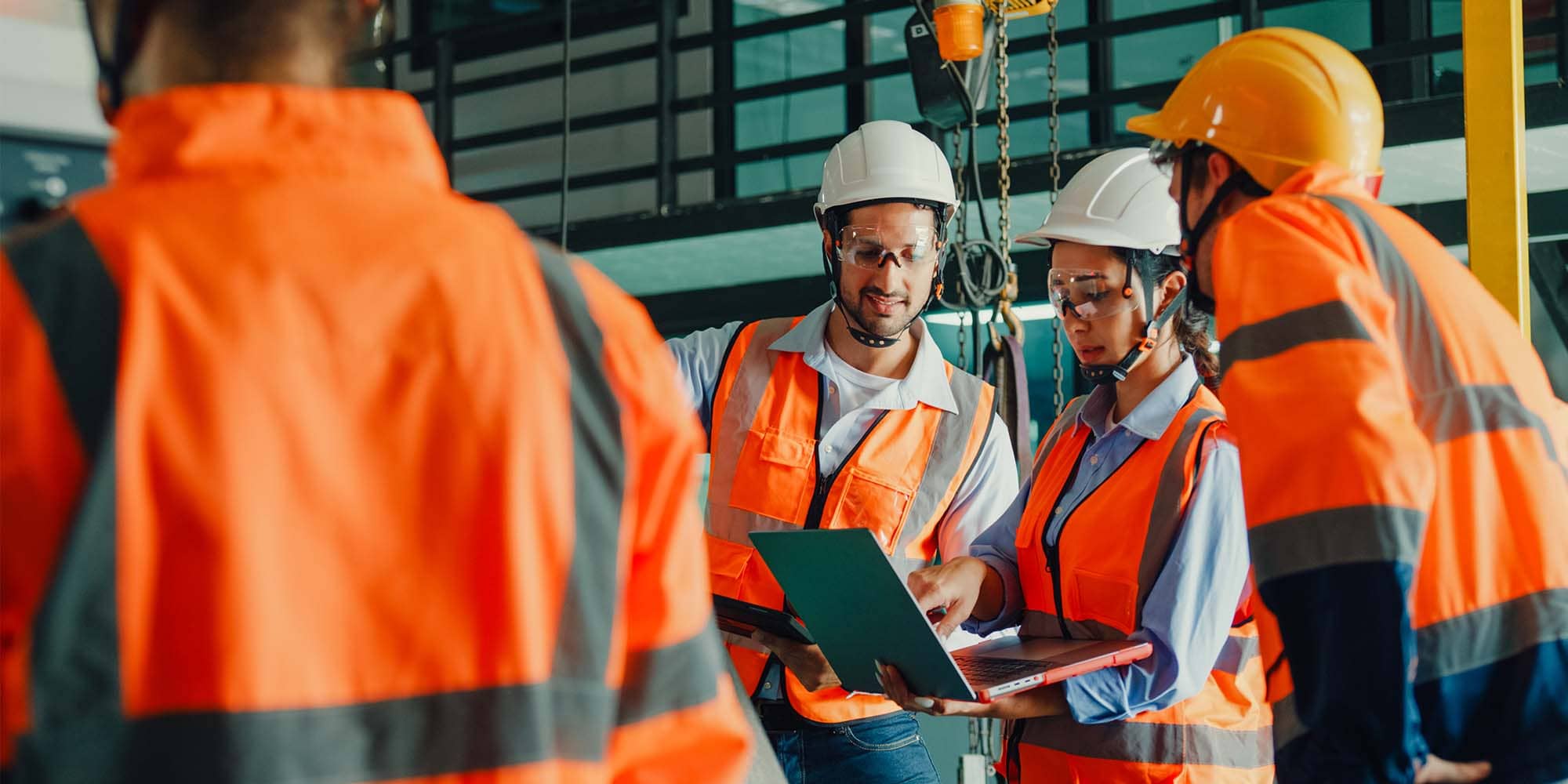 Protecting your eyes and face at work | Markel