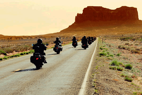 Safety Tips for Group Motorcycle Rides | Markel